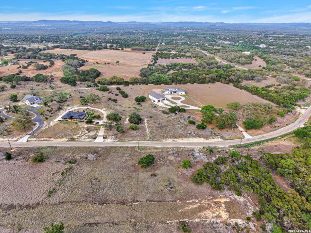 18 Clearwater Canyon Rd, Bandera, TX 78003 | MLS #1959