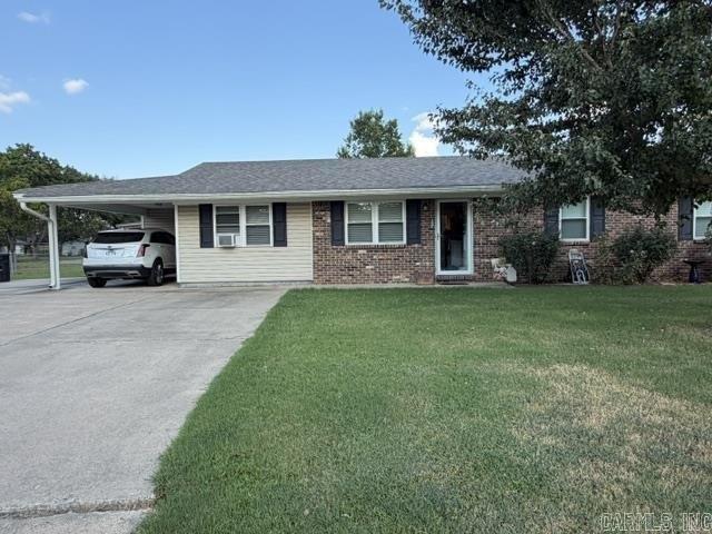 18 Crescent Park Dr, DeWitt, AR 72042