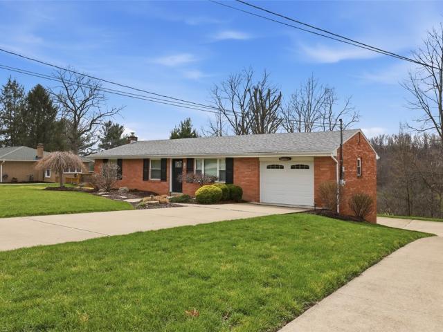 18 Crestwood Dr