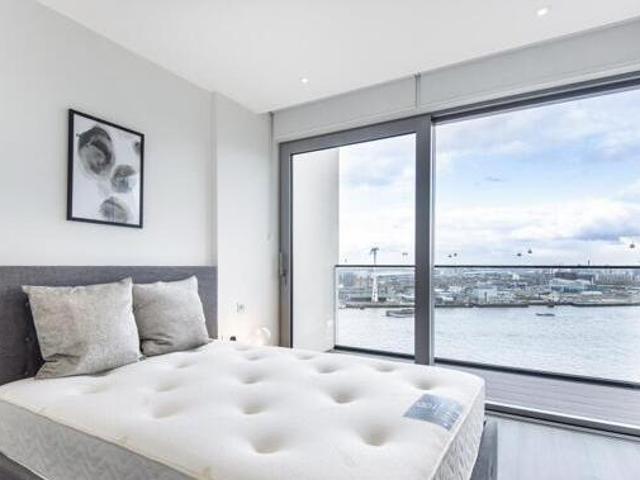 18 Cutter Lane, Upper Riverside, 2 Bedroom Flat