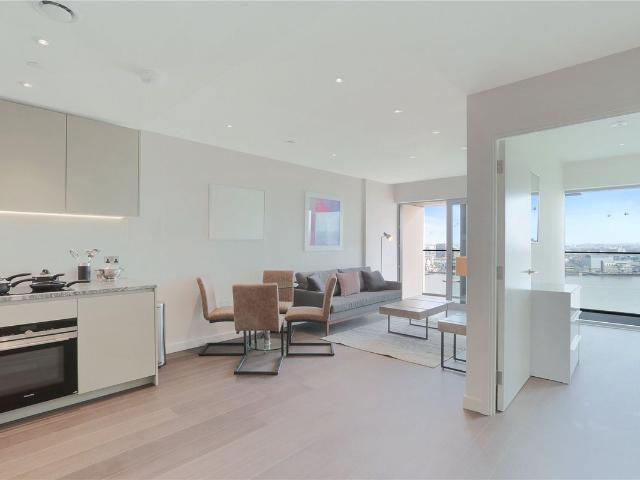 18 Cutter Lane, Building 1, Upper Riverside, London SE10, 1 bed flat to rent, £2,600 pcm | PrimeLocation