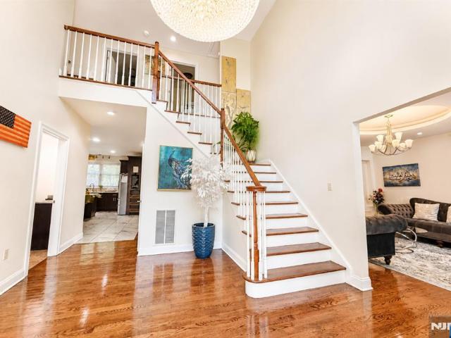 18 Dehart Court