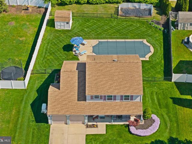 18 Dewberry Drive