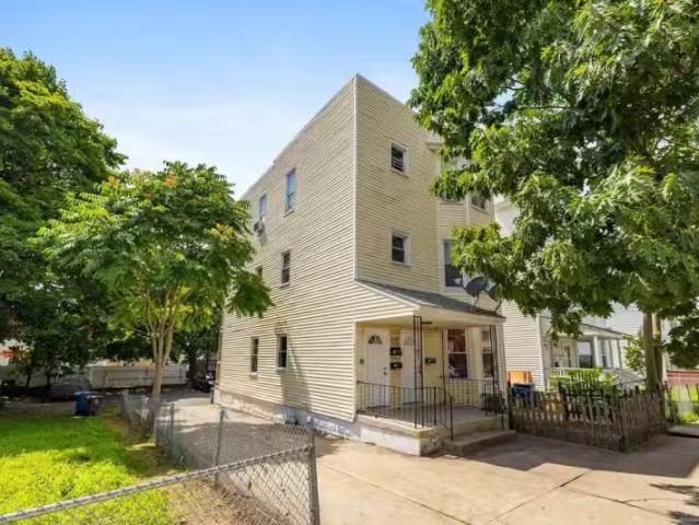 18 Dewitt Street, 1st Floor, New Haven, CT 06519