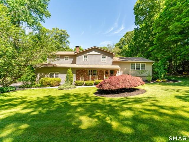 18 Doolittle Rd, Preston, CT 06365