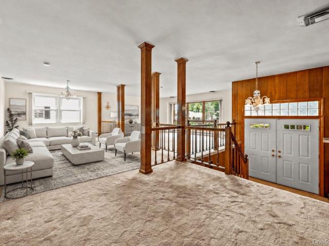 18 Dogwood Road