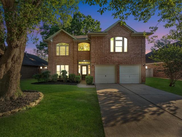 18 Dover Drive