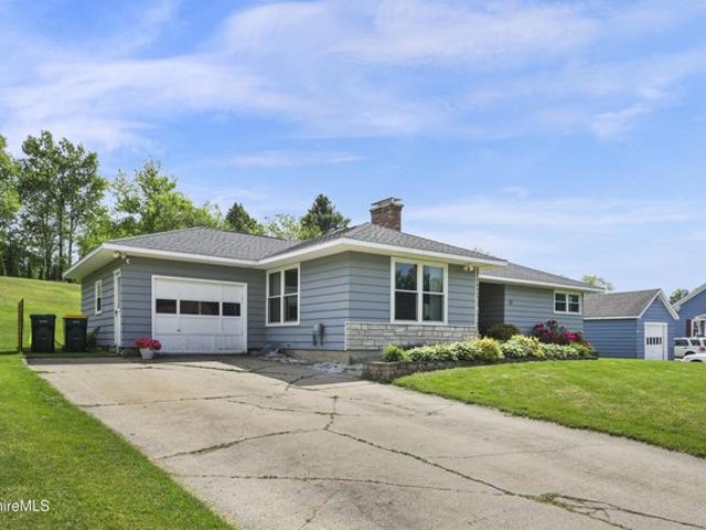 18 Dubis St, Adams, MA 01220