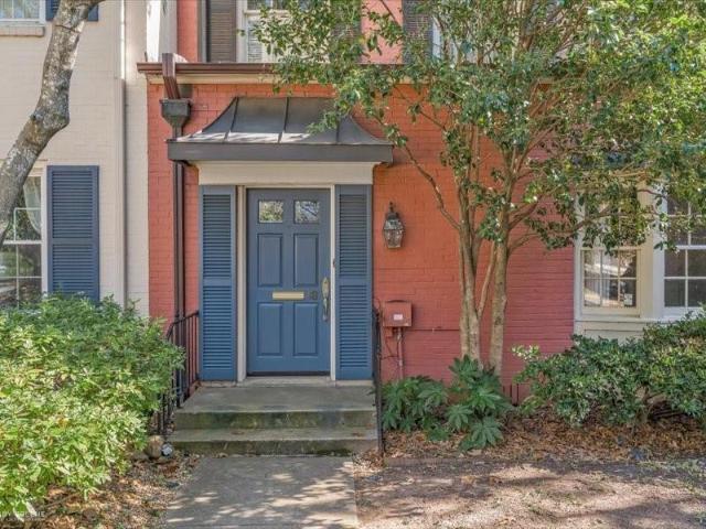 18 Dudley Square, Shreveport, LA 71106 | MLS #21155 | Compass