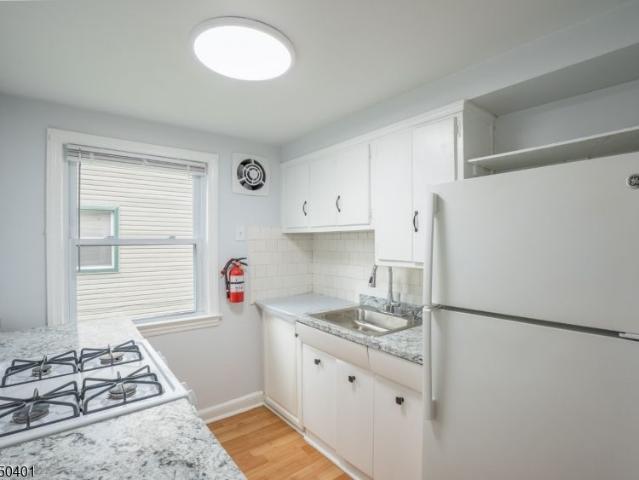 18 E 7th St Unit 1, Clifton City, US, NJ