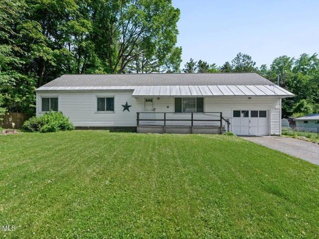 18 Edmel Rd, Schenectady, NY 12302
