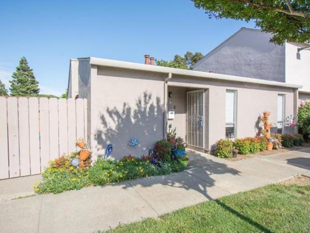 18 El Cerrito Ct, Fairfield, CA 94533