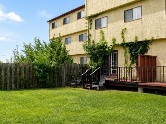 18 Empire Drive