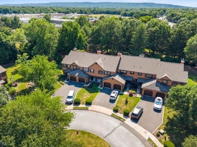 18 Estate Rd, Hillsborough Twp, NJ 08844