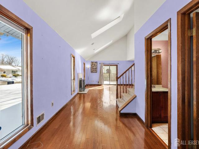 18 Erik Drive