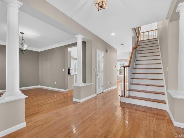 18 Four Corners Boulevard