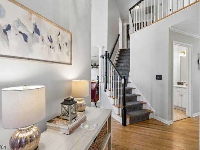 18 Fox Hollow Trl