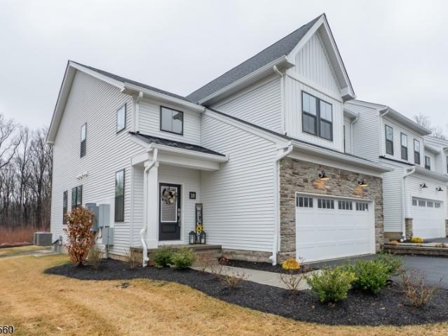 18 Flower Horn Blvd, Randolph, NJ 07869 | MLS #4031
