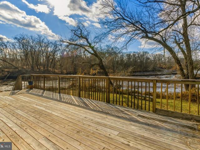 18 Front St, Glendora, NJ 08029 | MLS #NJCD2108 | Compass