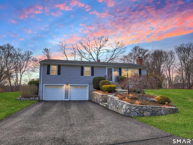18 Freedom Rd, Middlebury, CT 06762 | Compass