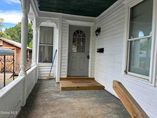 18 Gibson Avenue