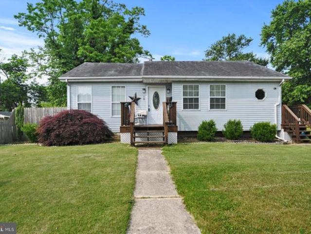 18 Glenwood Dr, Dover, DE 19901