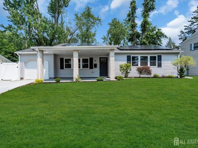 18 Grace Dr, Old Bridge, NJ 08857