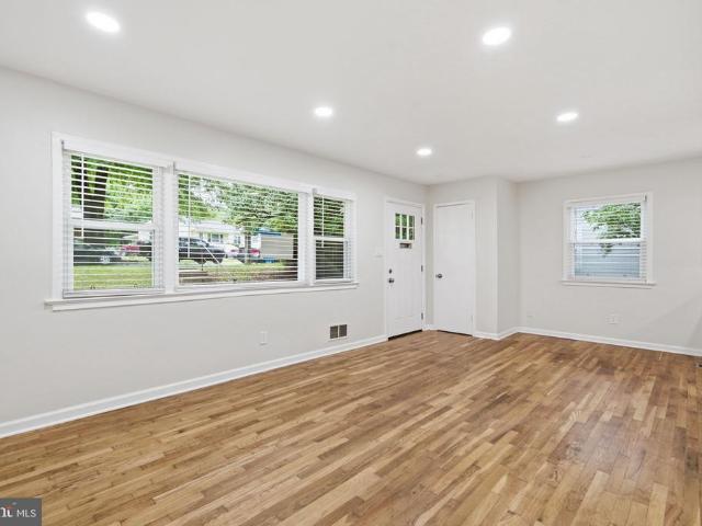 18 Grandin Circle
