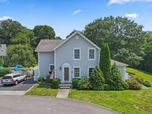 18 Grandview Park, Stonington, CT 06378 656671456