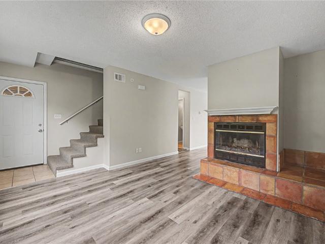 18 Green Meadow Lane