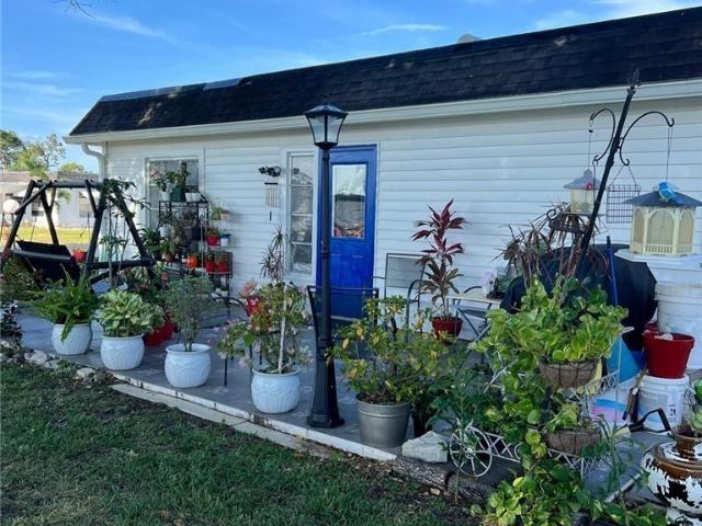 18 Hamlin Ct, Lehigh Acres, FL 33936 | MLS #2026016