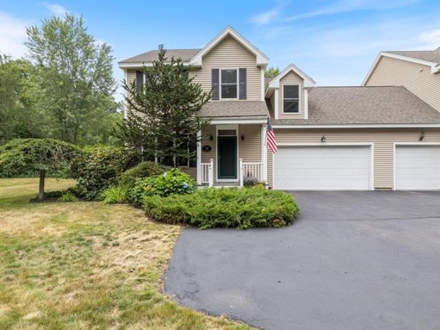18 Haines Brook Farm Ln, Greenland, NH 03840