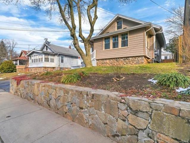 18 Harvard Ave, Stamford, CT 06902