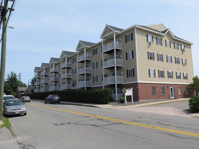 18 Harbor Ave Apt 212, Nashua, NH 03060