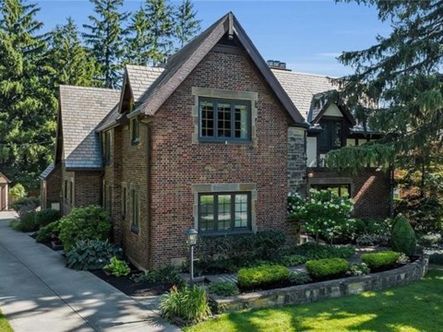 18 Harper Rd, Buffalo, NY 14226
