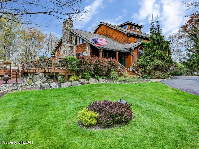 18 Hazelwood Drive