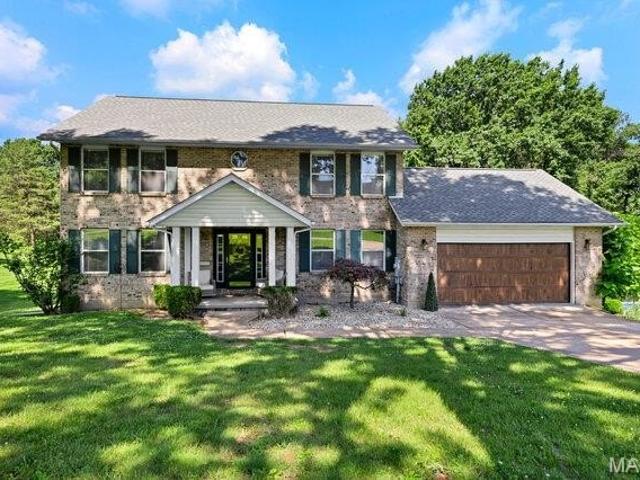 18 Hoffert St, Union, MO 63084