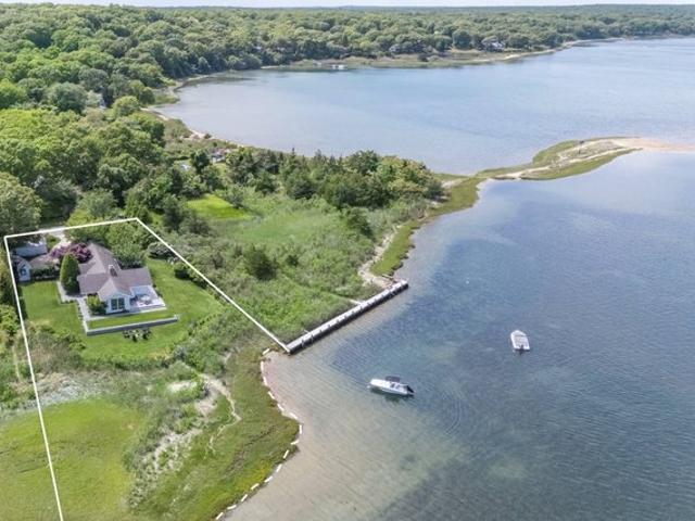 18 Island Rd, East Hampton, NY 11937