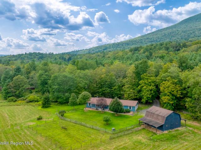 18 Jomar Lane
