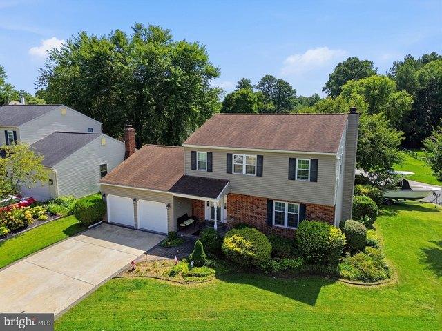 18 Jonathan Dr, Newark, DE 19702