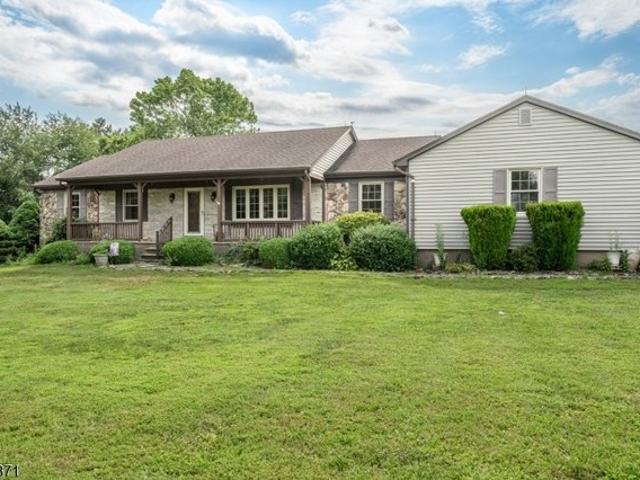 18 Joe Ent Rd, Franklin Twp, NJ 08822