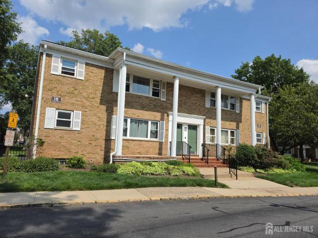 18 Judson Street 1A