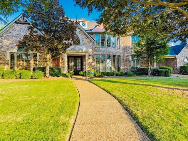 18 Kendal Ct, Heath, TX 75032