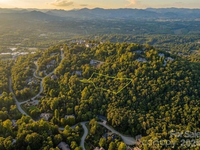 18 Keeping Kyle Xing, Asheville, NC 28804