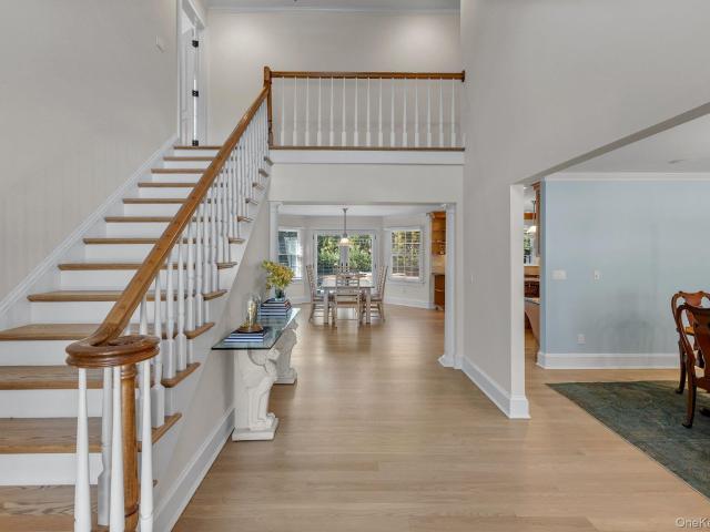 18 Landing Lane