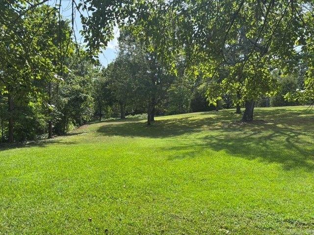 18 Lakeshore Dr, Conway, AR 72032