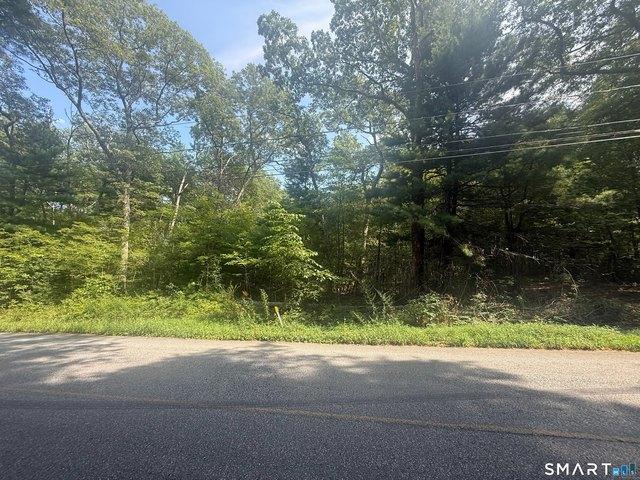 18 Ledge Hill Rd, Sterling, CT 06377
