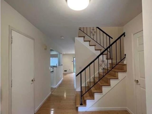 18 Linwood Avenue # 18