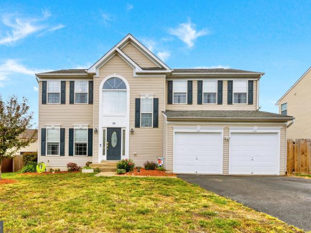18 Little Field Dr, Fredericksburg, VA 22405 | MLS #VAST2048 | Compass