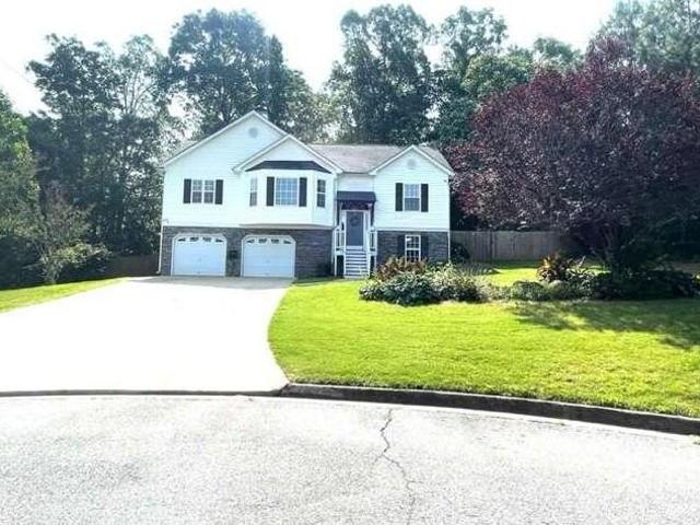 18 McClure Ct, Dallas, GA 30132